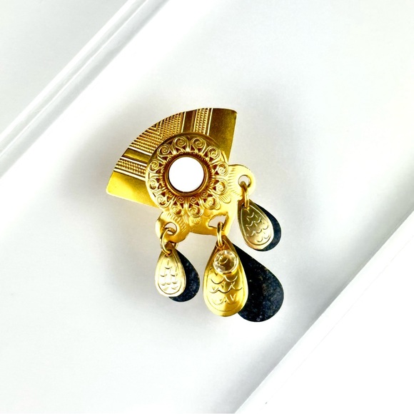 Jewelry | Vintage Brushed Satin Gold Filigree Crystal Mop Dangle Brooch ...